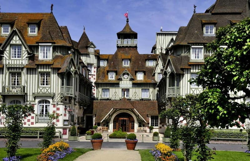 Deauville Rouen Honfleur: private round tour from Le Havre - Exploring Normandy’s Treasured Towns: Deauville, Rouen, and Honfleur