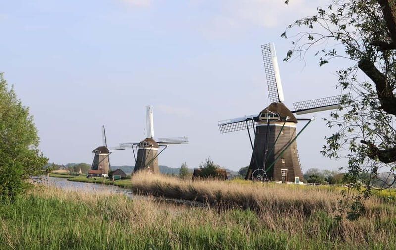 Delft and Volendam: Cheese, Clogs & Windmills (Small Group) - The Charm of Volendam