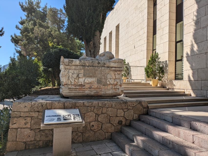Delphi and Hosios Loukas Monastery: Private Tour from Athens - Analyzing the Value