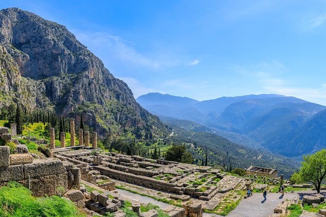 Delphi Private Tour from Athens: A Trip at the Navel of the Earth - Pricing and Value