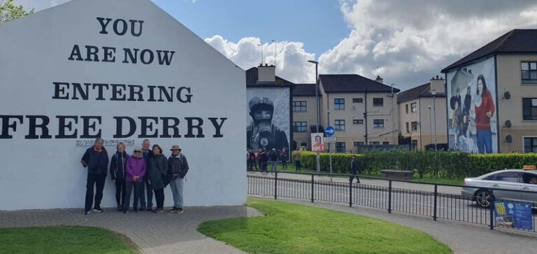 Derry City: The Bloody Sunday Story Walking Tour - The Human Element: Guides and Personal Stories