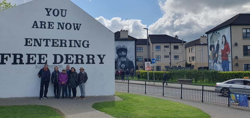 Derry City: The Bloody Sunday Story Walking Tour - The Human Element: Guides and Personal Stories