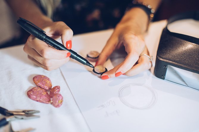 Design Your Personalized Luxury Jewelry in Le Marais, in the heart of Paris! - What to Expect in the Paris Jewelry Workshop