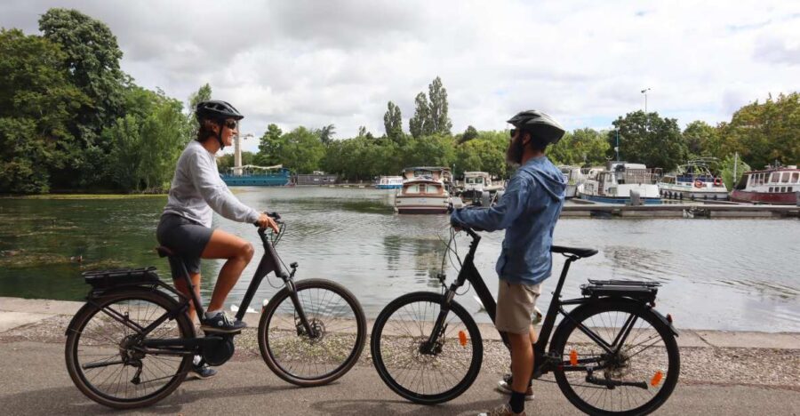Dijon City Tour : Highlights Tour with Gourmet Break - Discovering Dijon on Two Wheels