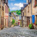 Dinan: Outdoor escape game, The symbols of the apocalypse - The Interactive Experience: How It Works