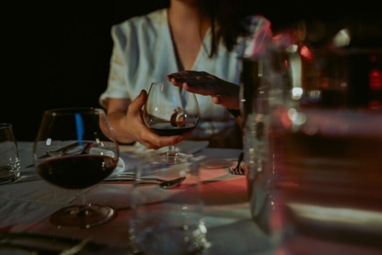 Dinner in the Dark - Why You Should Consider This Experience