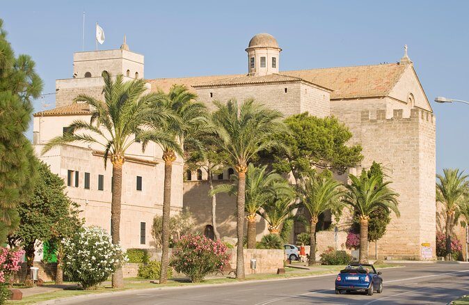 Discover Alcudia old town on a private walking tour - The Tours Suitability
