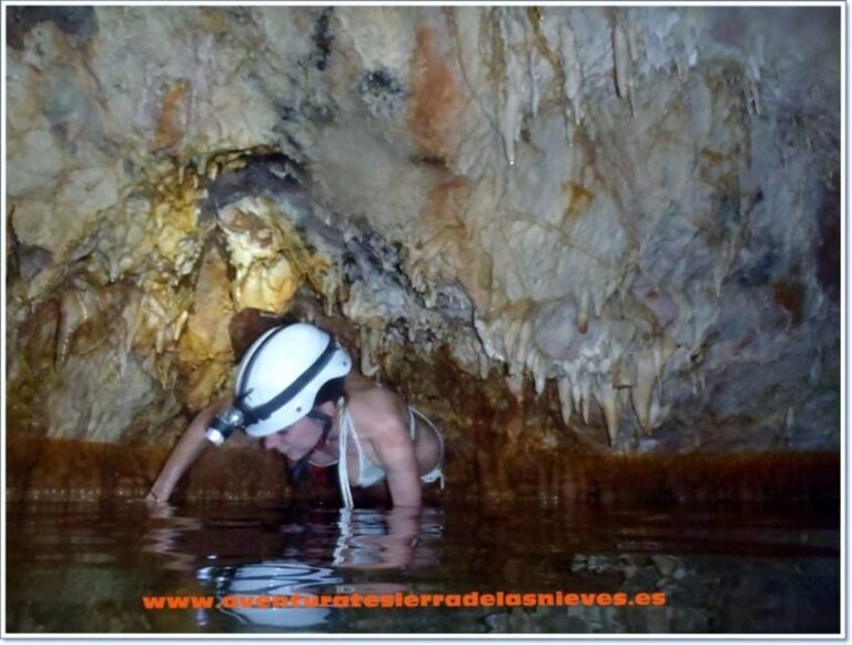 Discover and get started in caving in Málaga - Exploring the Málaga Caving Experience in Detail