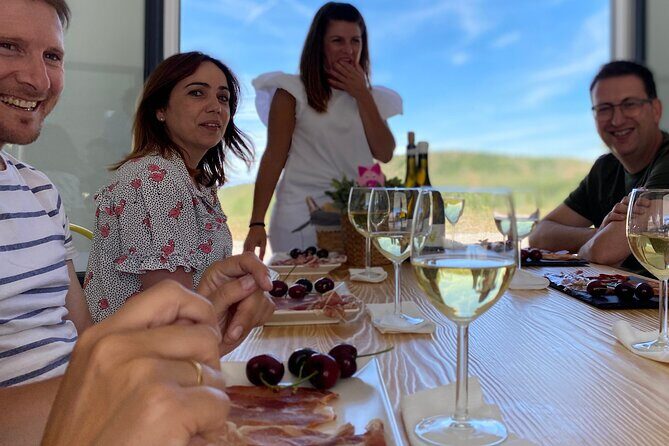 Discover and Tasting How Jamón Iberico is Made - Exploring the Farm and Its Unique Setting