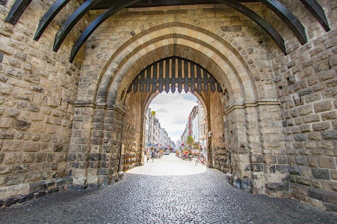Discover Colognes most Photogenic Spots with a Local - Practical Details and Considerations
