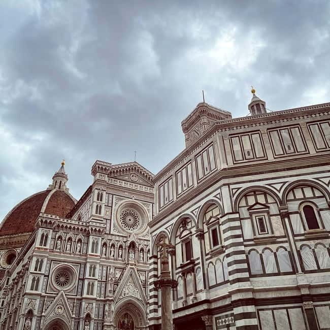 Discover Florence Walking: Exclusive Tour with Guide - Breaking Down the Itinerary