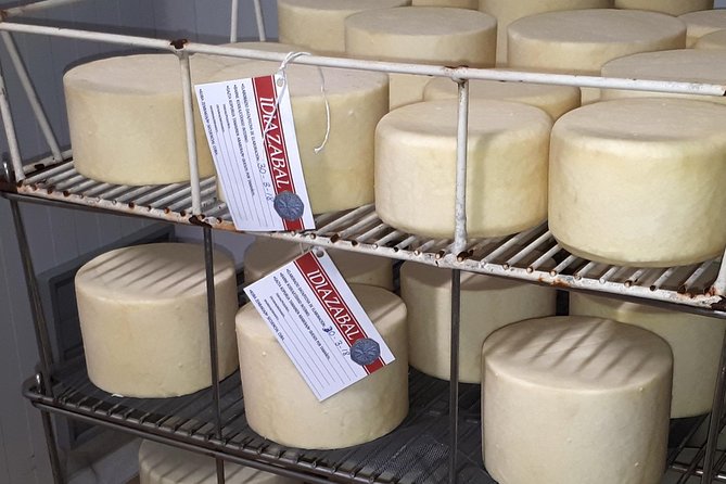 Discover the Art of Idiazabal Cheese in the Basque Country - Key Points