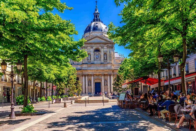 Discover the Latin quarter - Exploring the Key Stops