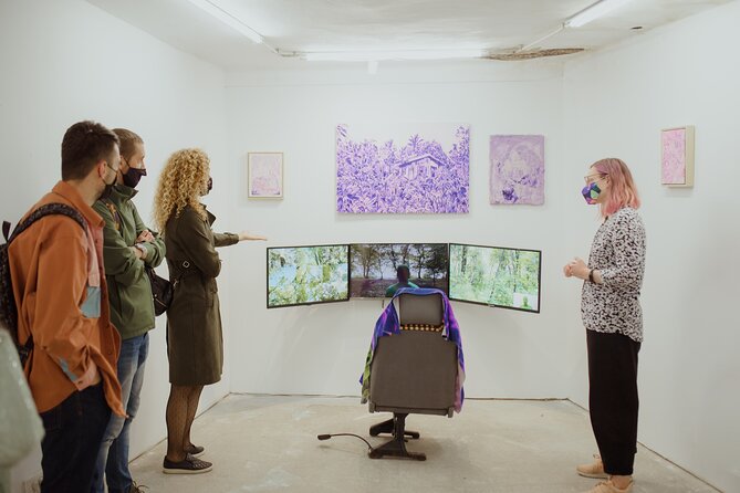 Discover the local art scene with ArtCrawl - A Detailed Look at the ArtCrawl Experience