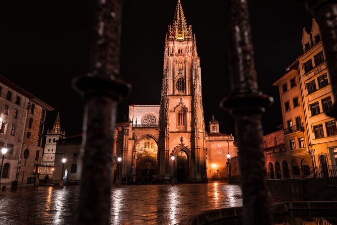 Discovering the Charm of Oviedo with Your Loved One - The Highlight: Cathedral of San Salvador