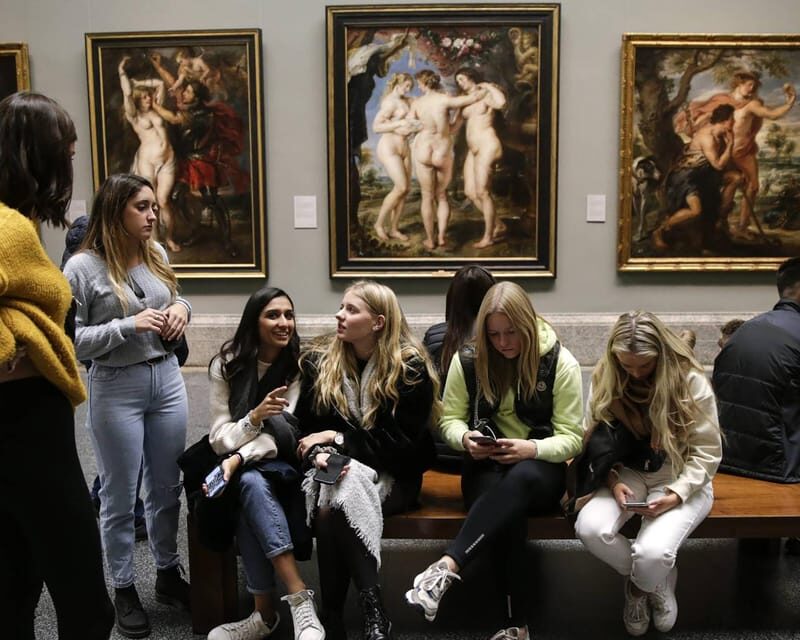 Dive into Spanish Art: Prado Museum Tour of Velázquez & Goya - An In-Depth Look at the Prado Museum Tour