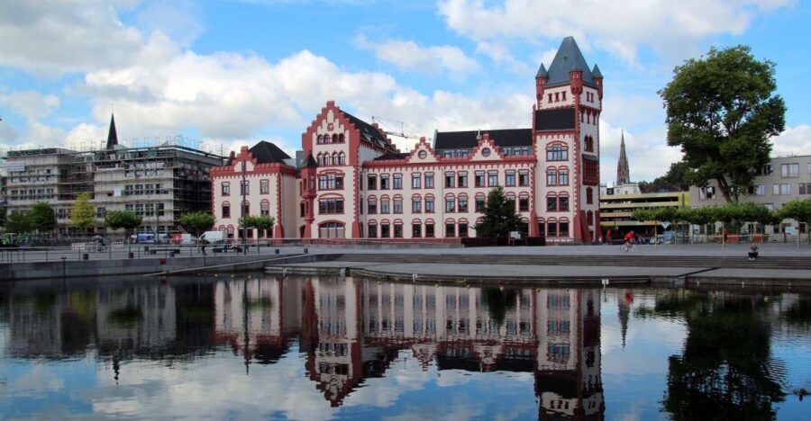 Dortmund: Guided Walking Tour with a Local - Who Should Sign Up?