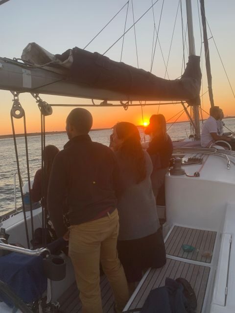 Douro Sunset Sailboat Experience in Porto - The Experience in Detail