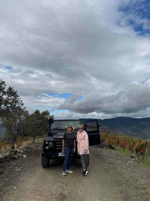 Douro Valley: 4wd Tour, Winery Visit, Boat Ride & Lunch - The Experience in Detail