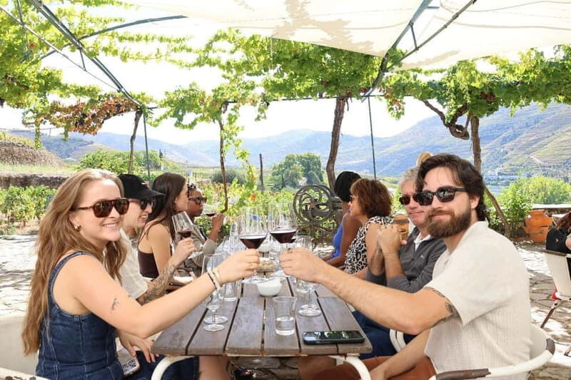 Douro Valley: A Half-Day Escape into Wine and Traditions - The Itinerary: A Closer Look
