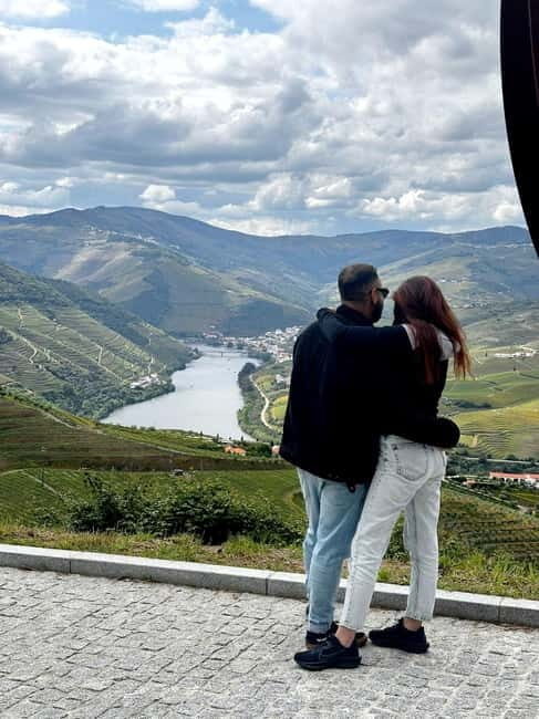 DOURO VALLEY: Premium Wine Tour, Winery Lunch & Private Boat - What We Love About This Tour
