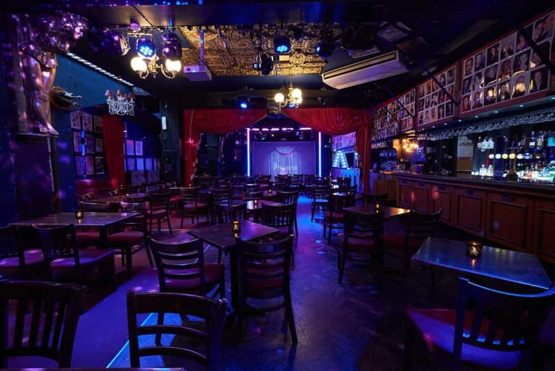 Dragaoke - Drag Hosted Karaoke! - What You Can Expect at Dragaoke