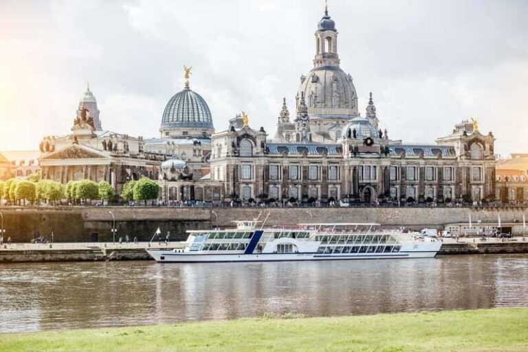 Dresden - historic city tour of Dresden and the Semperoper - A Deep Dive into the Dresden Experience