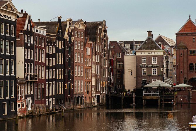 Drinks & Bites in Amsterdam Private Tour - What Makes the Skip-the-Group Tour Valuable?