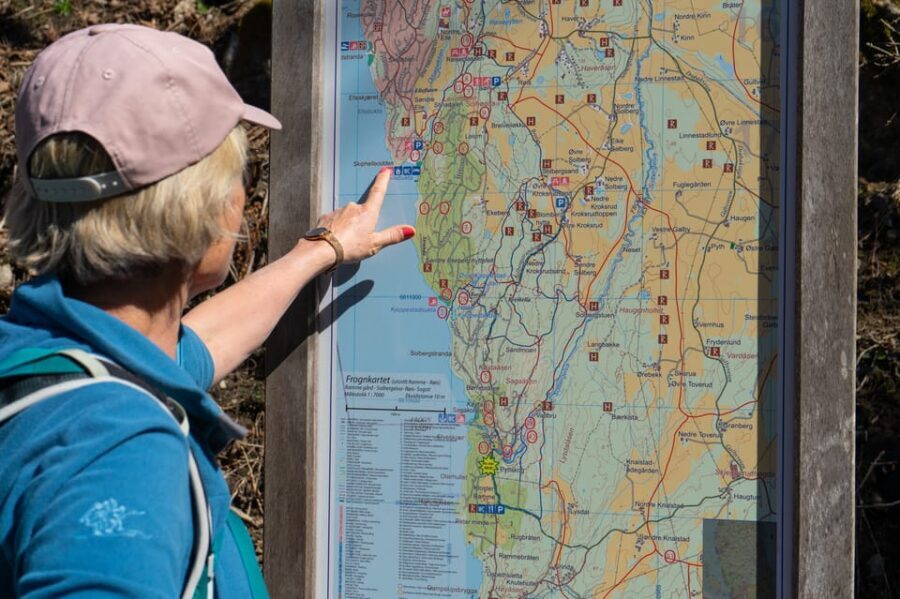 Drøbak: Guided walk along the coastal path and the forest - Who Will Love This Tour?