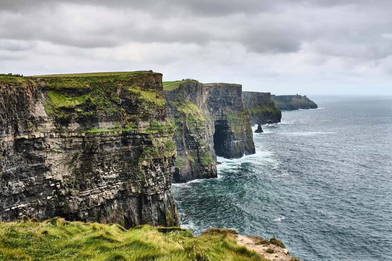 Dublin: Cliffs of Moher, Burren, Bunratty Castle and Ennis - Bunratty Castle and Folk Park: Ireland’s Medieval Heart