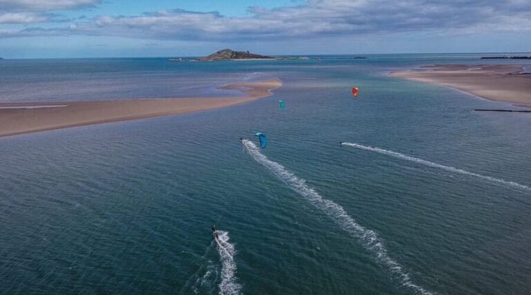 Dublin: Kitesurfing Lesson - Who Will Love This Experience?