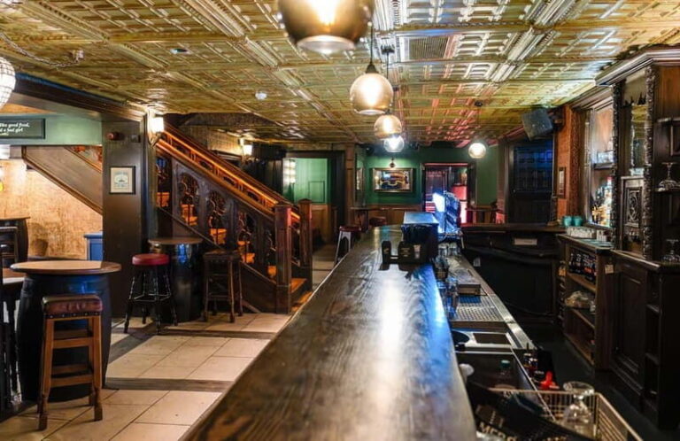 Dublin: Unveil The Brew, J.R. Mahon's Tasting Tour - What to Expect on the Tour