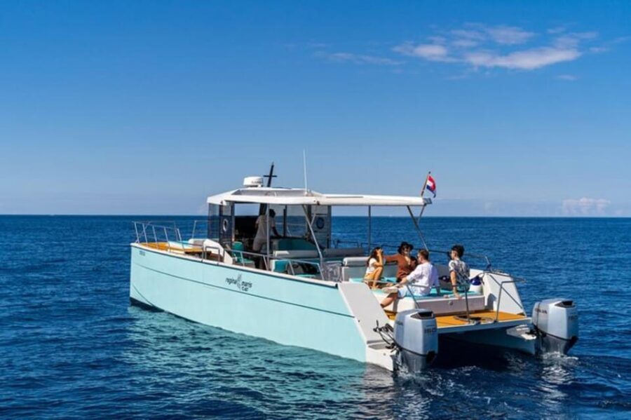 Dubrovnik: Blue Cave Catamaran Tour with Drinks and Snorkel - Why the Tour Gets High Praise