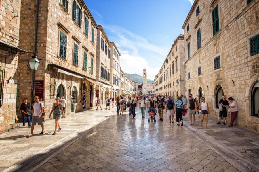 Dubrovnik: Early Bird Walking Tour - Key Landmarks: Orlando’s Column, Sponza Palace, Rector’s Palace, and Dubrovnik Cathedral