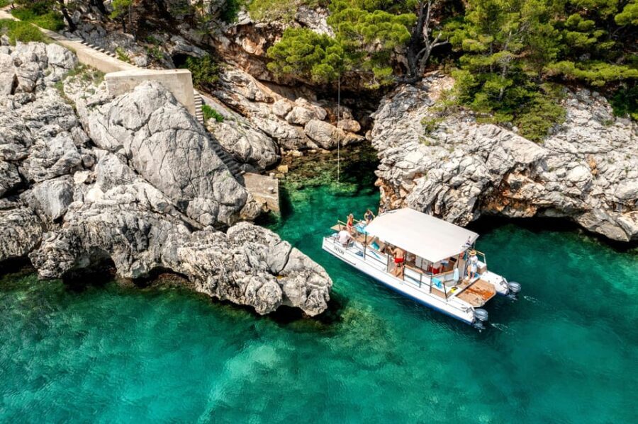 Dubrovnik: Elaphite islands excursion with Catamaran XLine - Who Should Book This Tour?