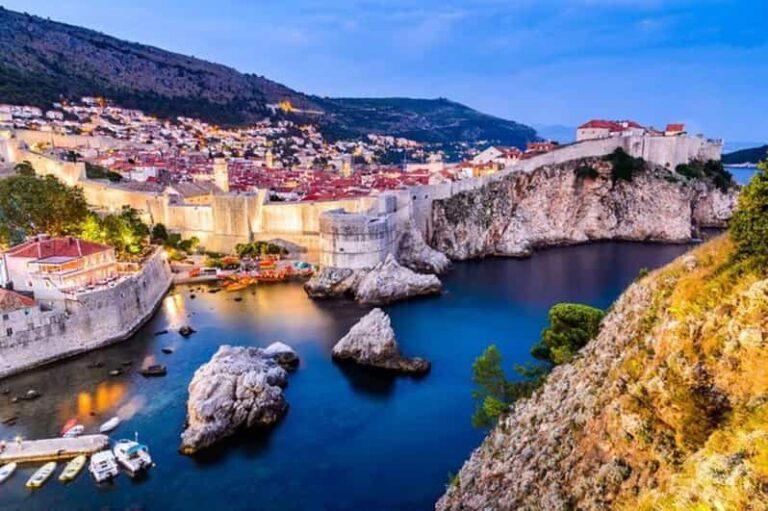 Dubrovnik : Must-See Private Walking Tour With A Guide - Cost and Value Analysis