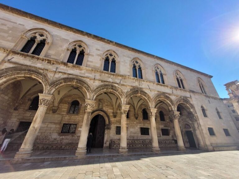 Dubrovnik: Old Town Highlights Tour with Audio Guide - How the Tour Works and Starting Points