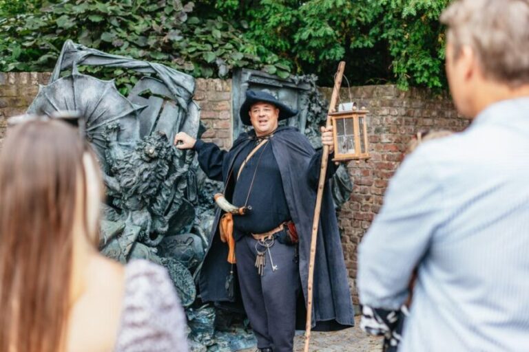 Düsseldorf: Guided Tour with a Night Watchman - Who Will Enjoy This Tour?