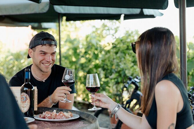 E-bike tour with tasting in the hills of Lucca - The Value of the Experience