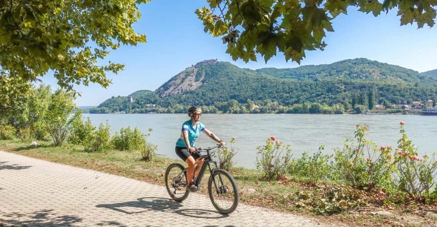 E-Mountain Bike Adventure in the Danube Bend - What to Expect from the Tour