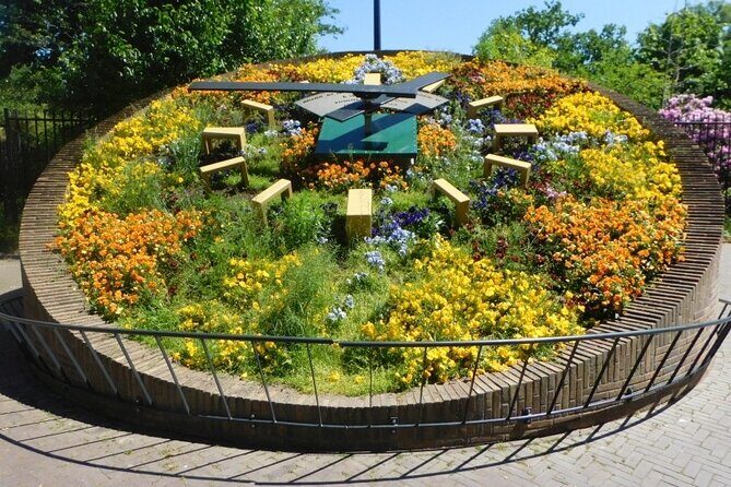 e-Scavenger hunt Emmen: Explore the city at your own pace - Who Is This Tour Best Suited For?
