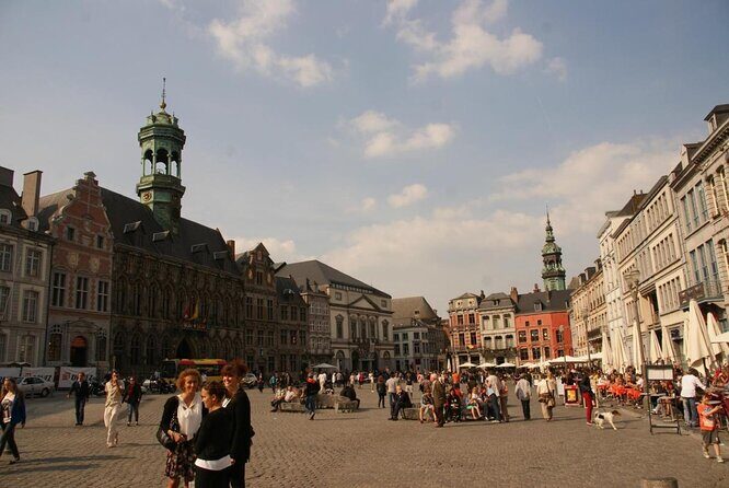 e-Scavenger hunt Mons: Explore the city at your own pace - In-Depth Look at the Itinerary & Highlights