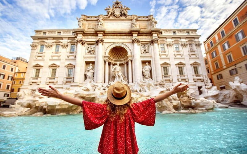 Early morning photoshoot at The Trevi Fountain - Why Consider a Trevi Fountain Photoshoot?