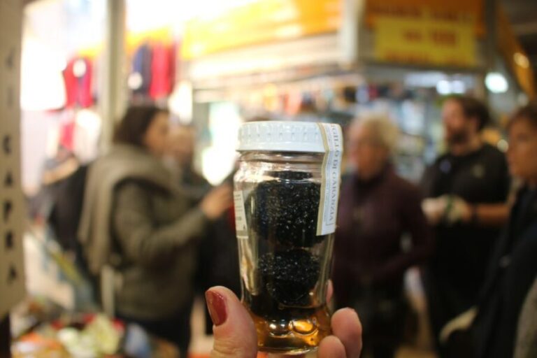 Eat Like a Roman - Traditional Food, Local Market & History - Whats Included and Whats Not