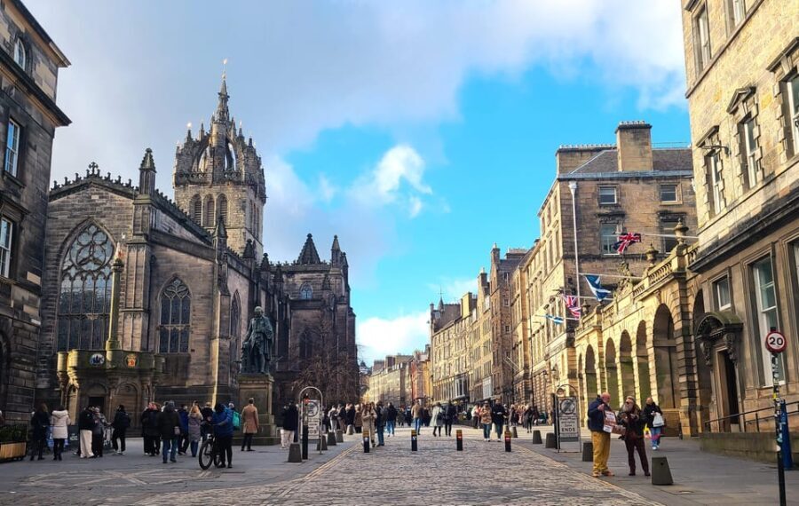 Edimbourg : Visite guidée privée en français avec Clémentine - What You Get