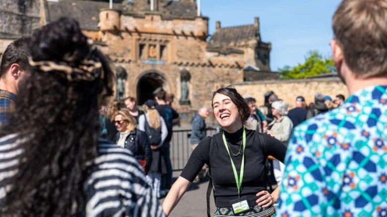 Edinburgh: Edinburgh Castle Guided History Tour with Tickets - The Itinerary Breakdown