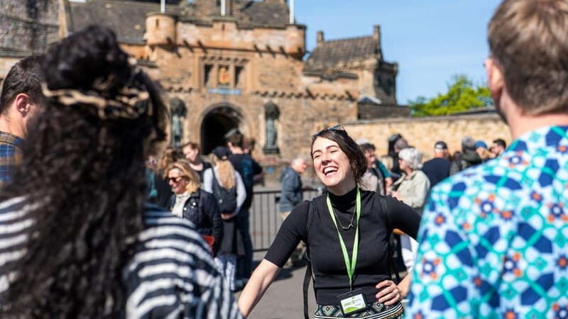 Edinburgh: Edinburgh Castle Guided History Tour with Tickets - The Itinerary Breakdown