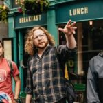 Edinburgh: Old Town Guided Walking Tour and Beer Tasting - Itinerary Breakdown