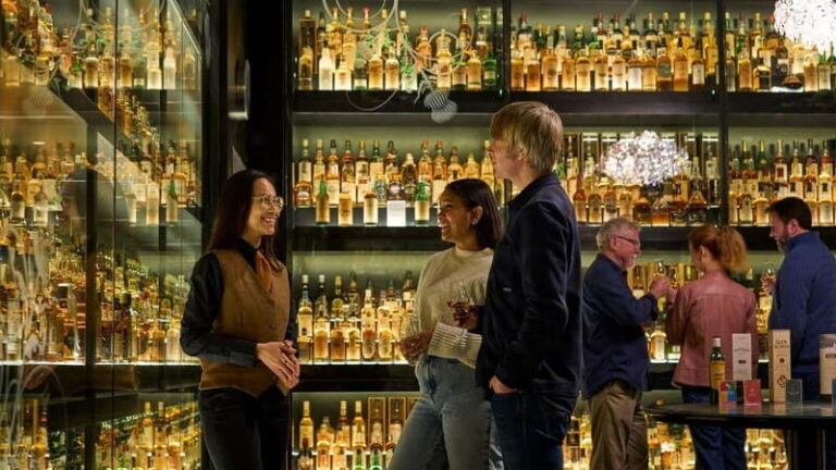 Edinburgh: Scotch Whisky Experience Rail Tour from London - What’s Included and What’s Not