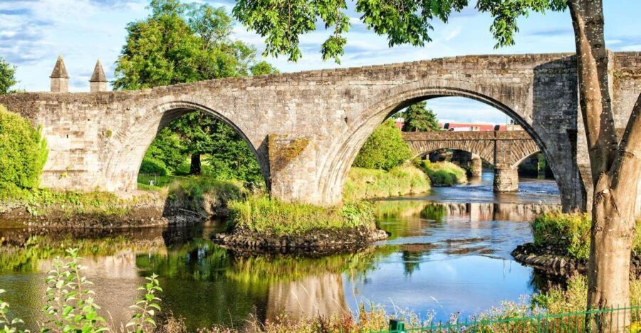 Edinburgh: Stirling, Whisky and St Andrews Tour in Spanish - Is It Worth the Price?